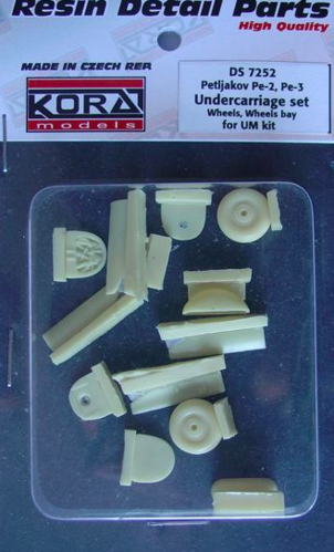 Kora Models DS7252 Pe-2,Pe-3 - Undercarriage set