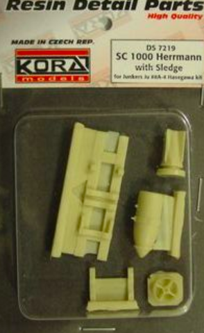 Kora Models DS7219 SC 1000 Herrmann with sledge