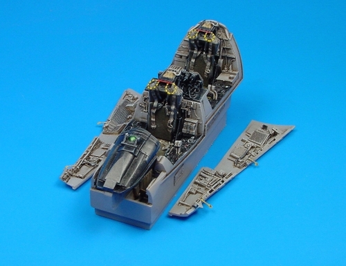 Aires 4240 F-4C Phantom II cockpit set Hasegawa