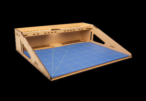 Italeri 50833 Workstation For Modelling
