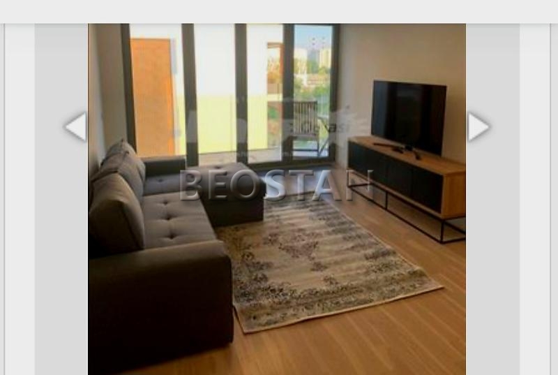 Novi Beograd - West 65 #65968
1.000 €