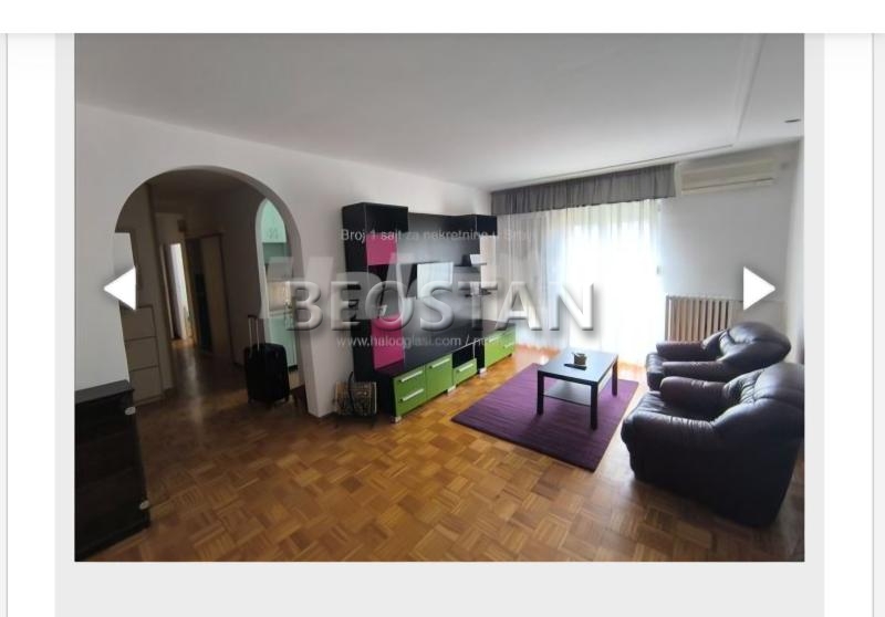 Novi Beograd - Blok 62 #65957
650 €