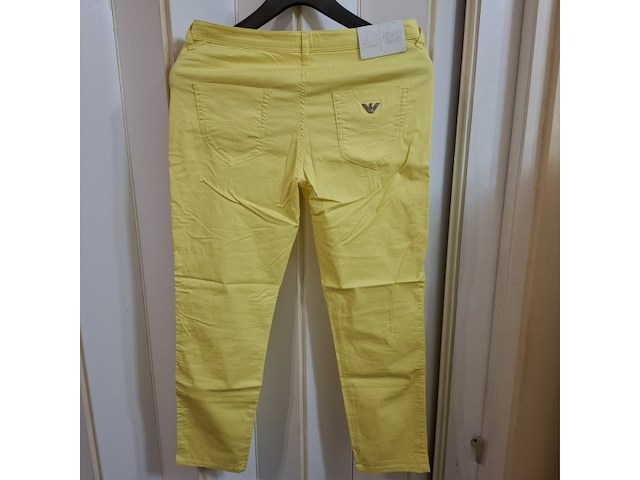 Pantalone Armani Jeans veličina 27 - NOVO
