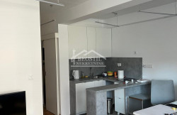 Vračar - Kalenić pijaca - 1.5 ID#24698