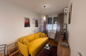 Prodajem Stan-Apartman, Centar