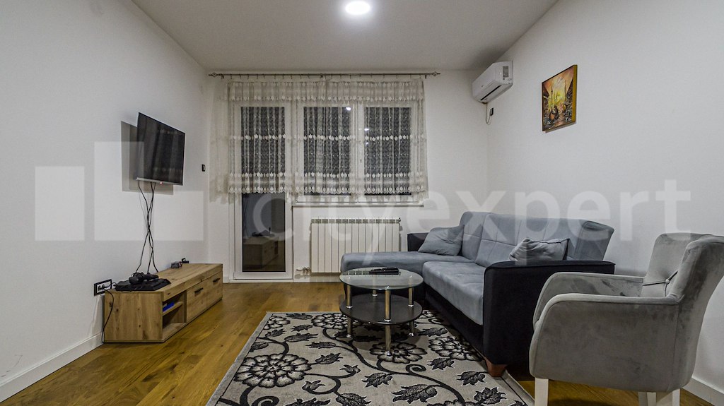 Stan za izdavanje BEZ PROVIZIJE: Dvosoban, 46m², Ruđera Boškovića, Zvezdara - 580€
