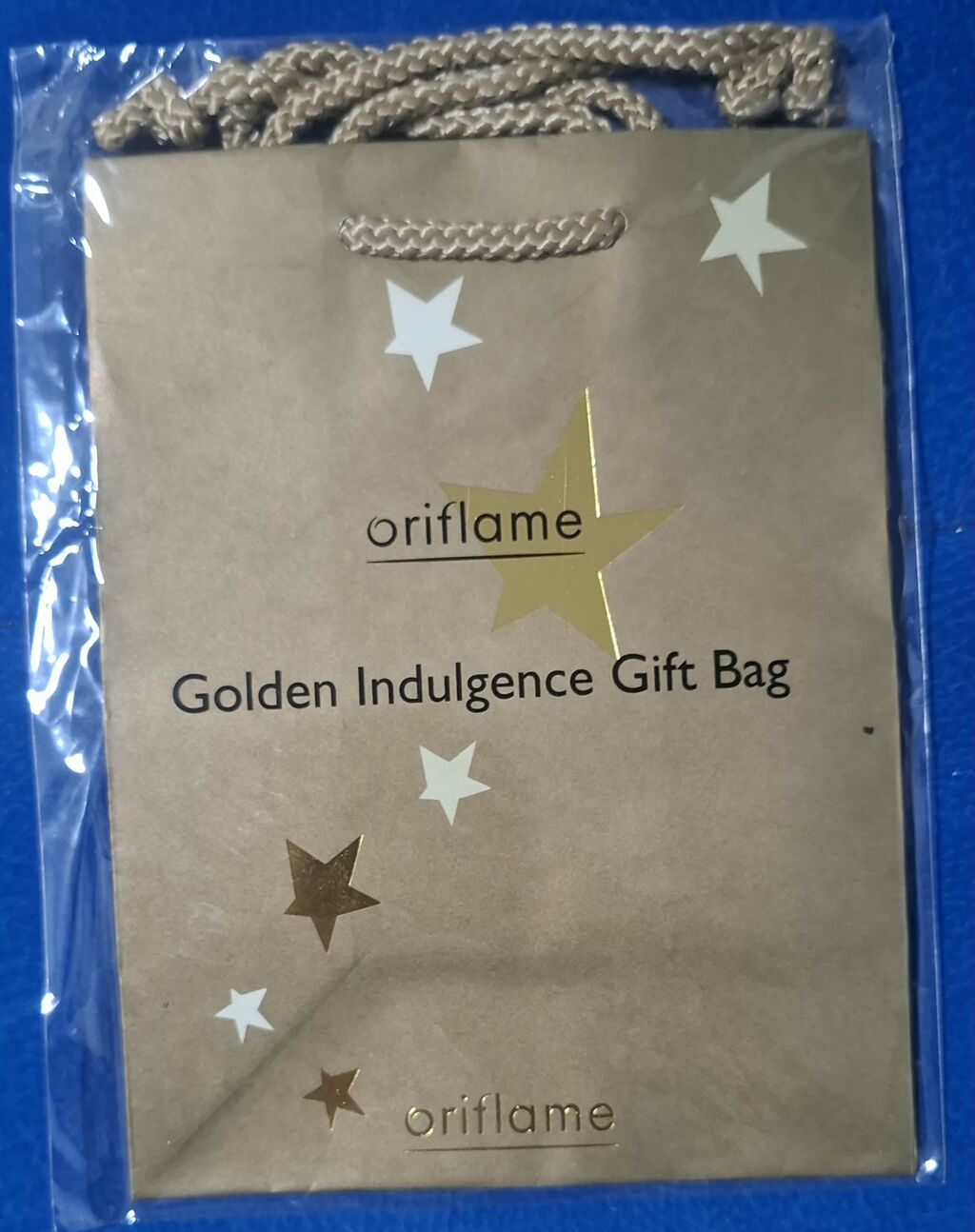 Oriflame Golden Indulgence poklon ambalaža – set od dve zlatne kesice