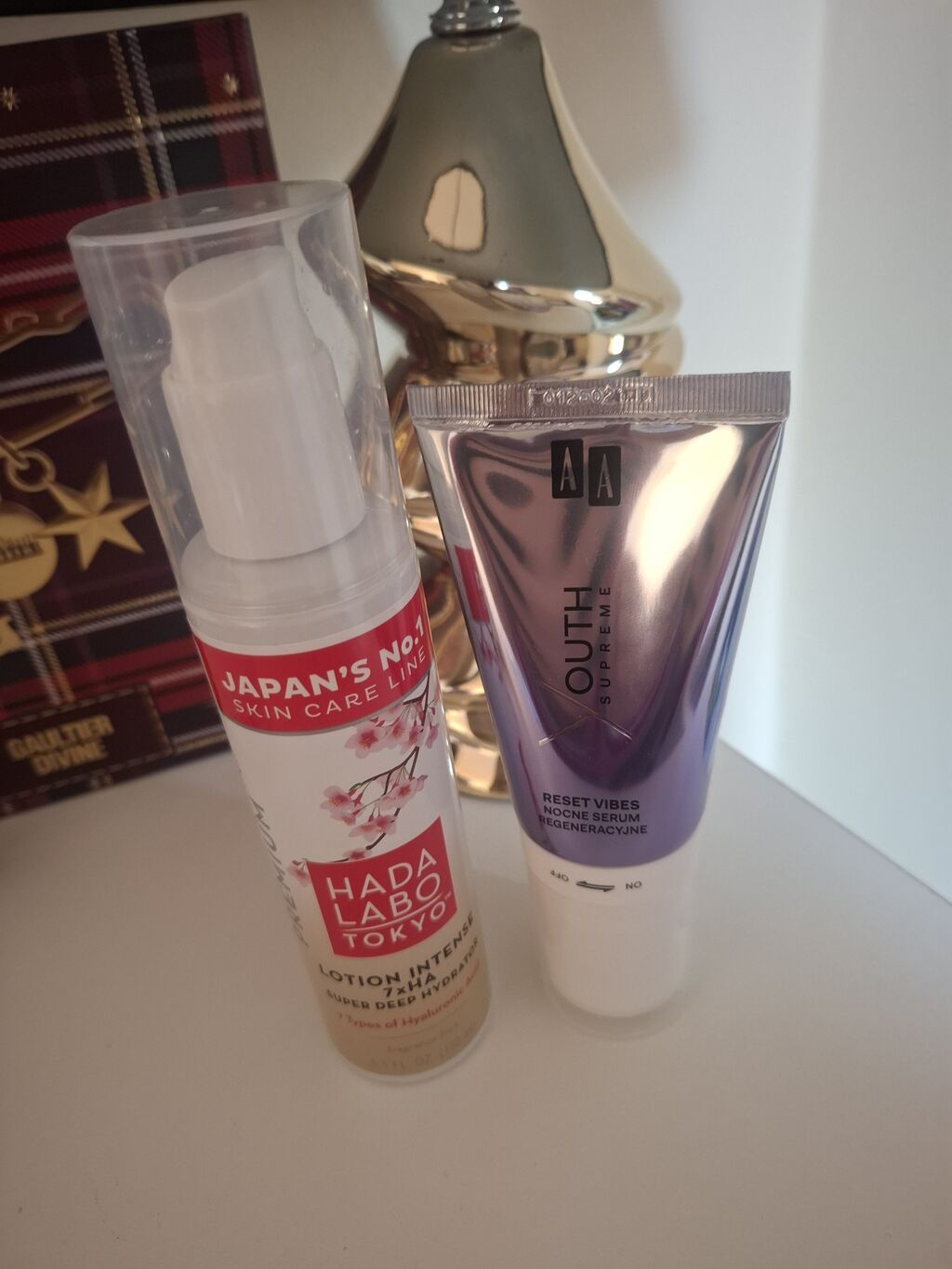 Set proizvoda za negu lica: Hada Labo Tokyo Lotion Intense + AA Youth
