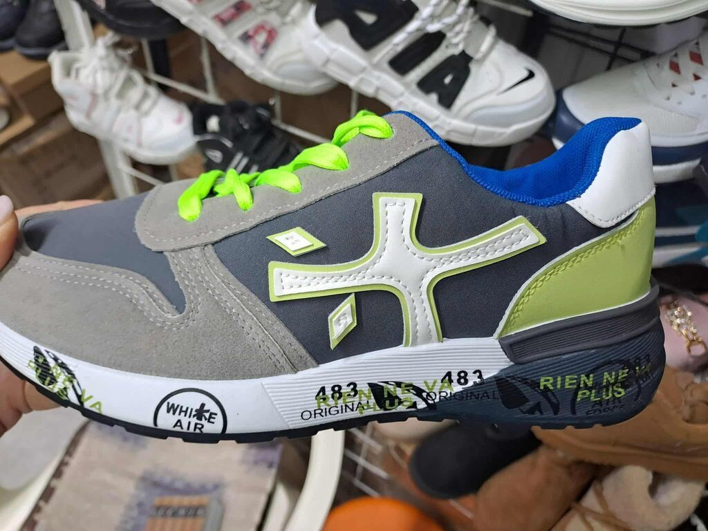 Premiata 41-46.Cena 2500 din