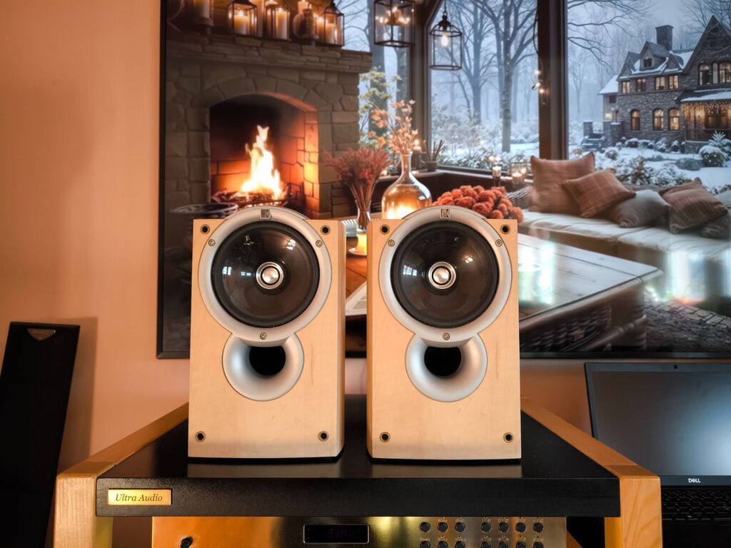KEF Q Compact – precizni britanski monitori sa Uni-Q tehnologijom