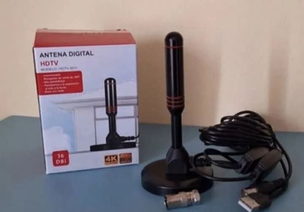 01. Digitalna TV antena Opis oglasa Predstavljamo vam HDTV antenu