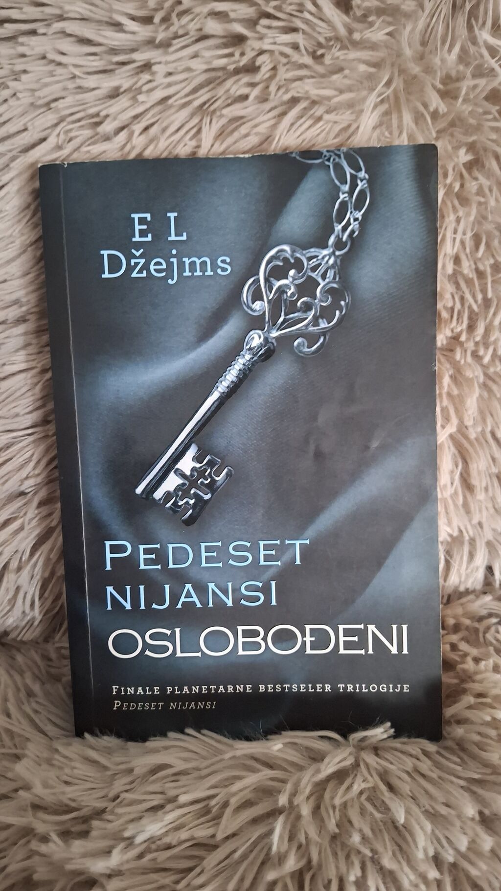 Knjiga: Pedeset nijansi oslobođeni Autor: E. L. Džejms (E L James)