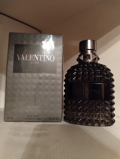 Valentino Uomo Intense