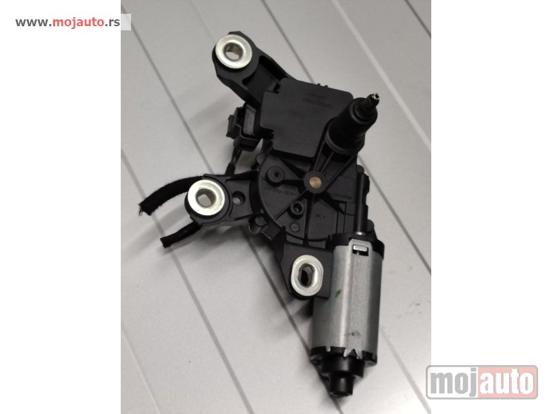 Audi a3 v8 zadnji motor brisaca 2012-2020 Originalni delovi  Moguca ugradnja delova Alfa Romeo 147-156-166-159-GT-MiTo-Giulietta Fiat bravo 2 - croma -grande punto -multipla 2 -punto 3 -stilo-idea...