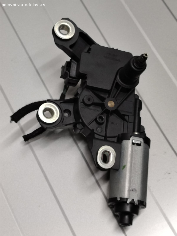 Audi a3 v8 zadnji motor brisaca 2012-2020