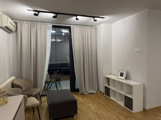 90m² 850€
Pančevo, Kotež 2, Kikindska