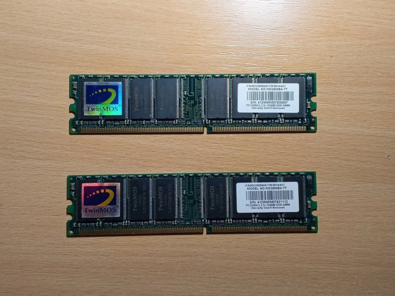 512Mb ddr400 (2x256Mb) - TwinMos memorije