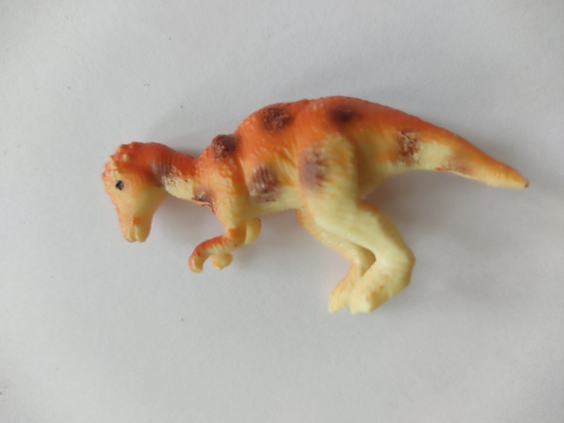 MANJI DINOSAURUS PLASTIČA IGRAČKA OKO 5 CM