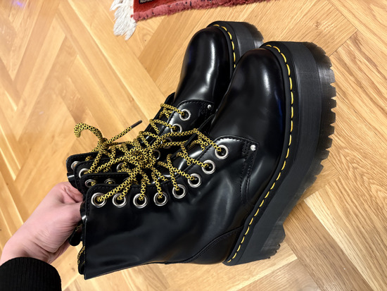 Dr Martens Jaded Max cizme