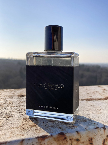 Moth and Rabbit "Mood Indigo" edp