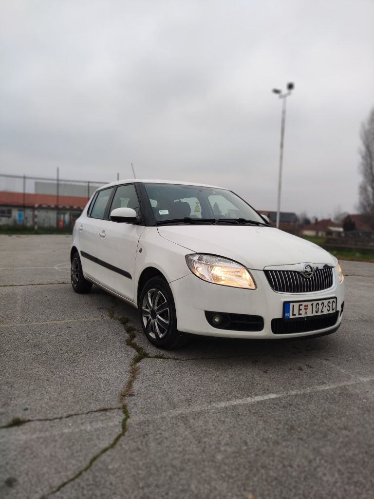 CENA: 3000 €
ŠKODA - FABIA