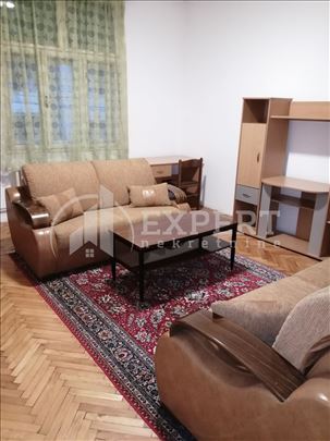 Izdaje se odličan stan kod Doma zdravlja, 35m2