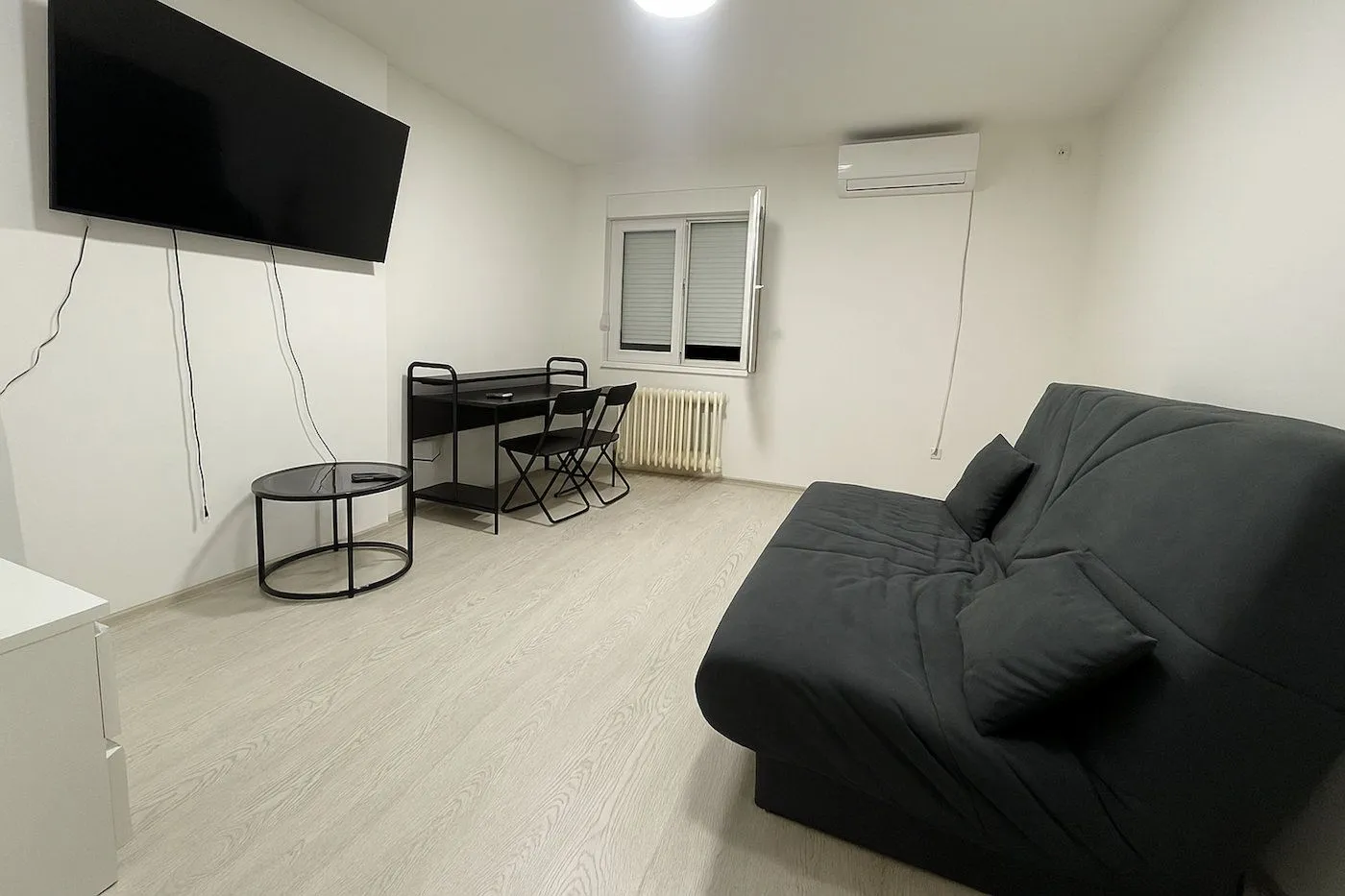 Izdavanje, jednosoban stan, 31m², Banatić, Novi Sad Sve Podlokacije