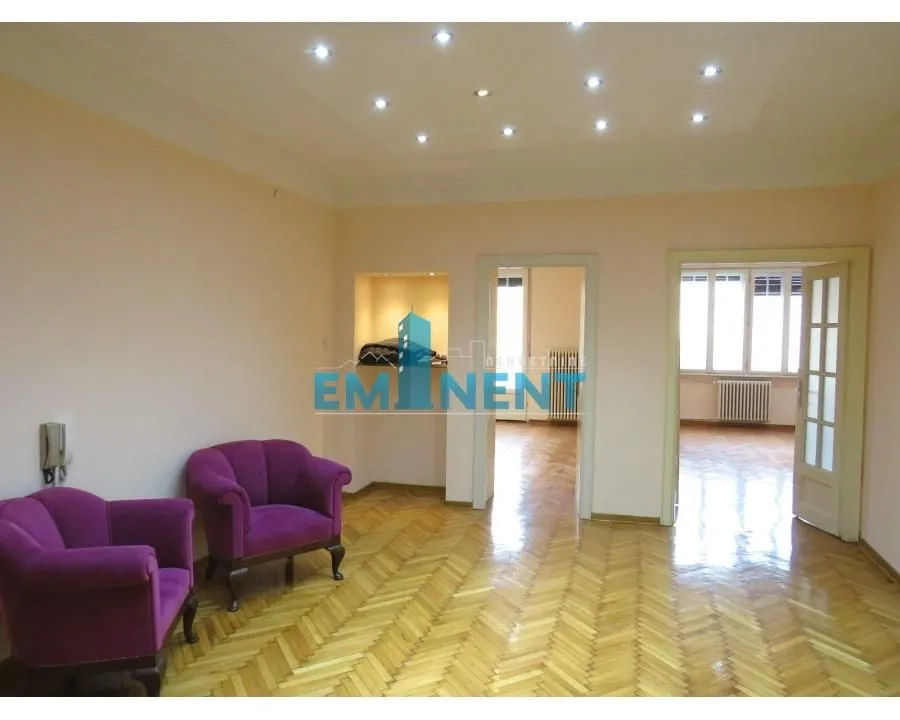 Izdavanje, stan, 130m², Stari Grad, Beograd