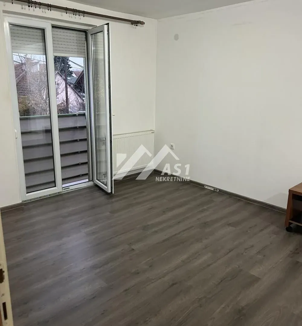 Prodaja, jednosoban stan, 36m², Bulevar patrijarha Pavla, Novi Sad Sve Podlokacije