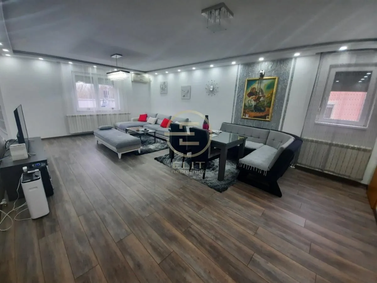 Prodaja, kuća, 154m², Sajlovo, Novi Sad Sve Podlokacije