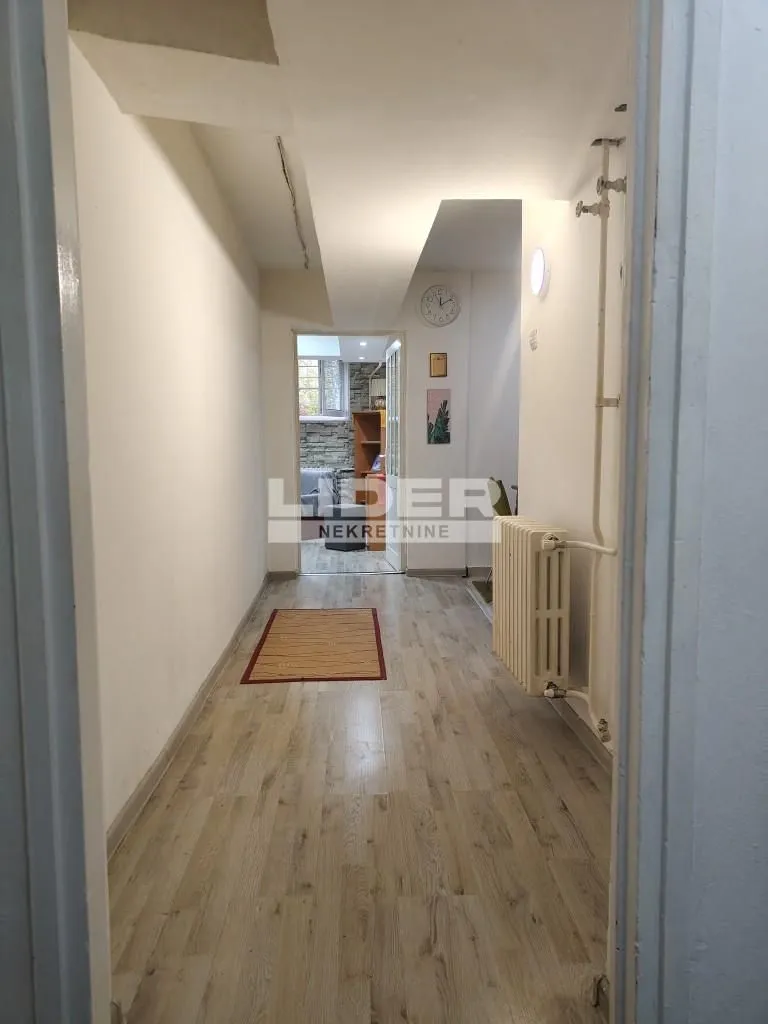Prodaja, dvosoban stan, 47m², Kanarevo Brdo, Beograd