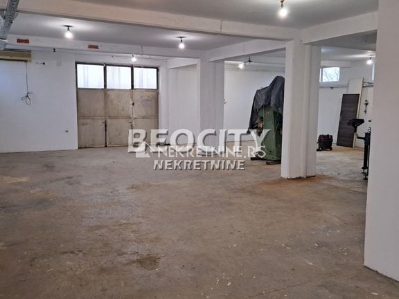 Zemun, Ugrinovci, , 4.0, 200m2, 1000EUR