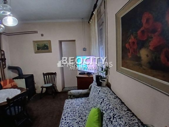 Novi Sad, Bulevar Oslobođenja, , 4.0, 160m2, 450000EUR