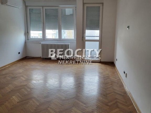 Novi Beograd, Fontana, Pariske komune, 3.0, 75m2, 800EUR