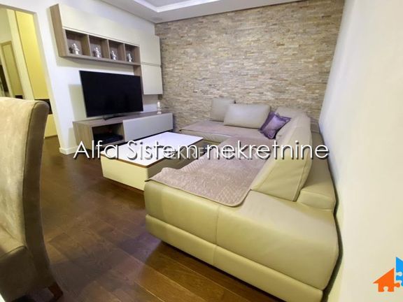 Voždovac, Voždovac, 4.0 stan, 83m2, 790 EUR, ID 46512