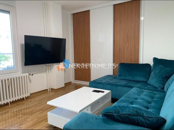 Novi Beograd, Blok 24, Super Vero, 1.5 stan, 41m2, 700 EUR, ID 51080