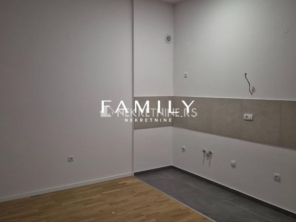 Lux novogradnja na Grbavici – 31 m² – odmah useljiv