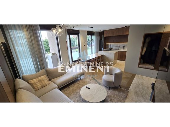 Savski venac, Dedinje, Slavka Ćuruvije, 4.0, 120m2, 530000 EUR