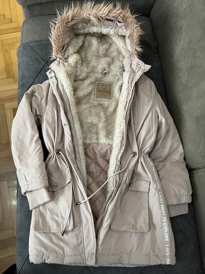 Jaknica-parka za devojčice 9-10 god. 140cm