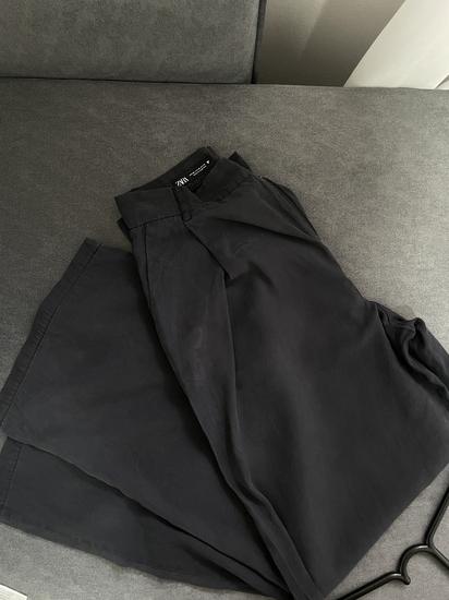 ZARA pantalonice