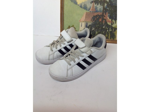 Original adidas grand court patike br. 35
