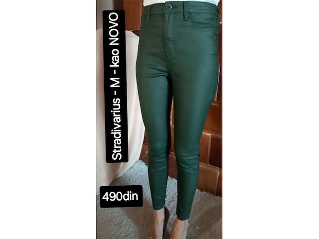 Stradivarius pantalone zelene ženske M/38 - kao NOVO