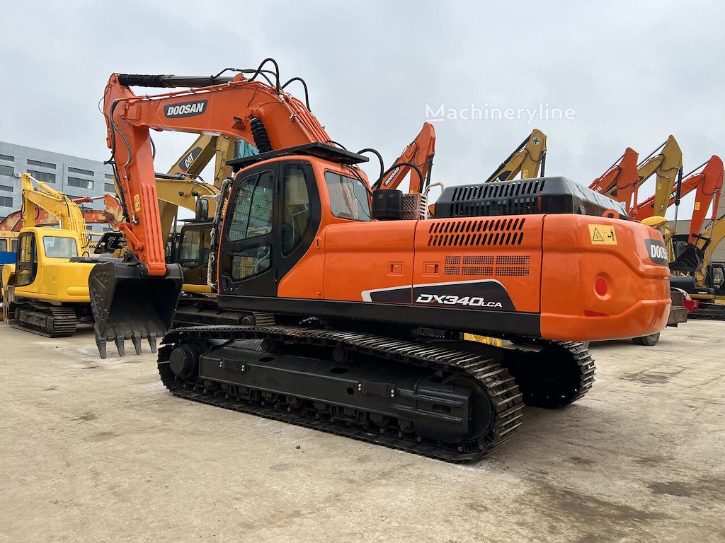 Doosan DX340LCA bager guseničar