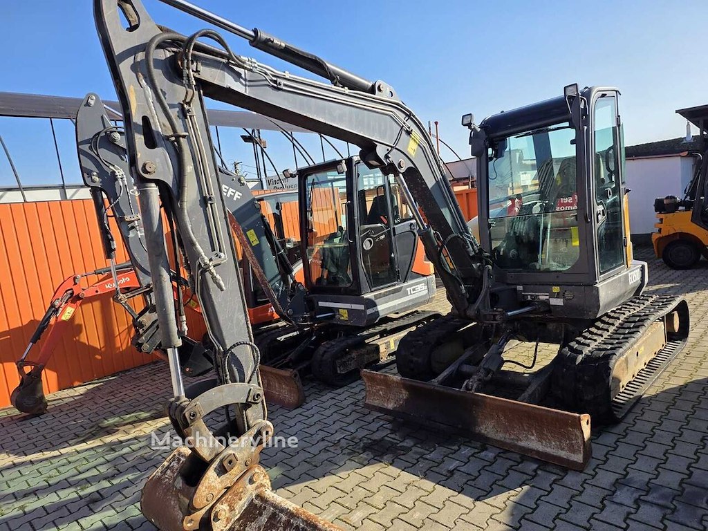 Prodaje se Volvo ECR50D mini bager na aukciji