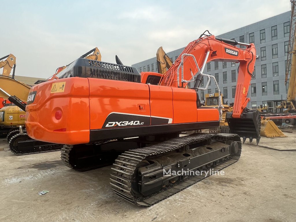 Doosan DX340 bager guseničar