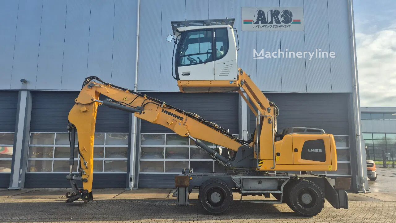 Liebherr LH22 bager za pretovar