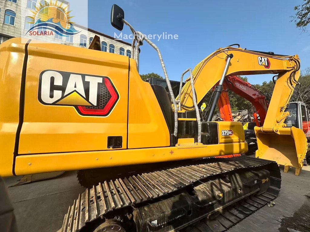 Caterpillar 330GC bager guseničar