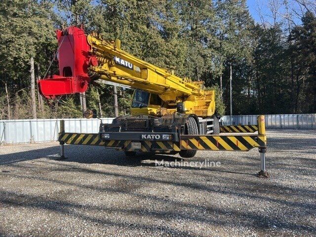Kato ROUGH TERRAIN CRANE (RAFTER CRANE) dizalica za sve terene