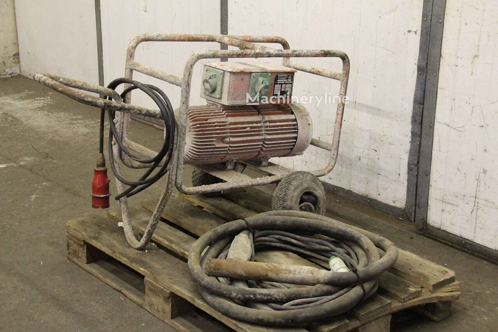 Wacker FU 4/200SW vibrator za beton