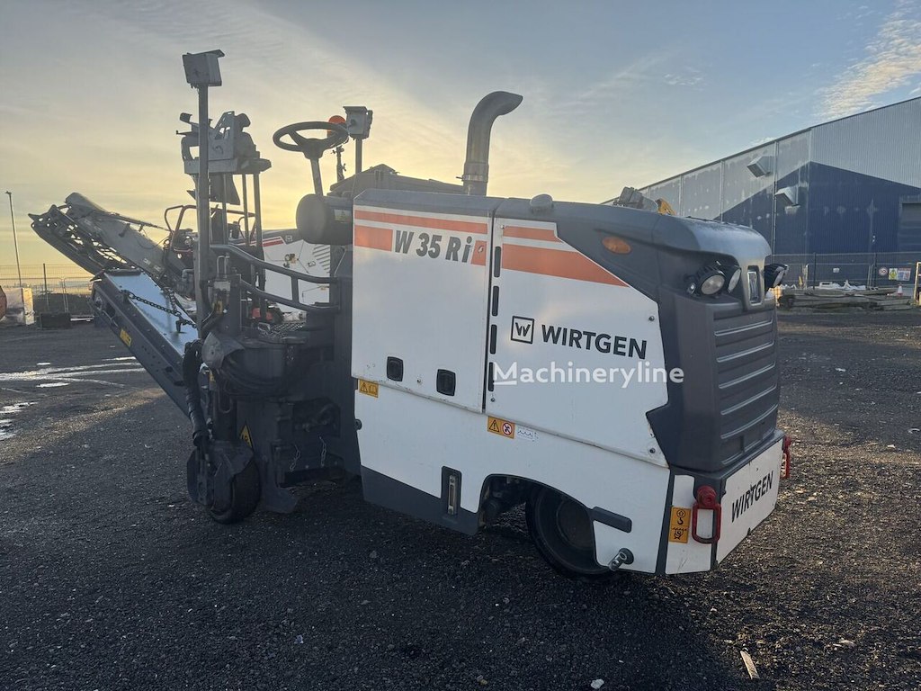 Wirtgen W 35 RI glodalica za asfalt